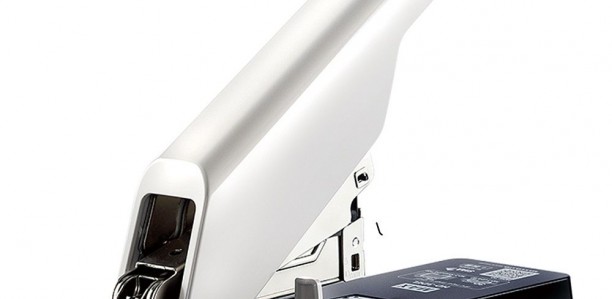 Max Heavy Duty Stapler HD-3DEL 75 Sheets